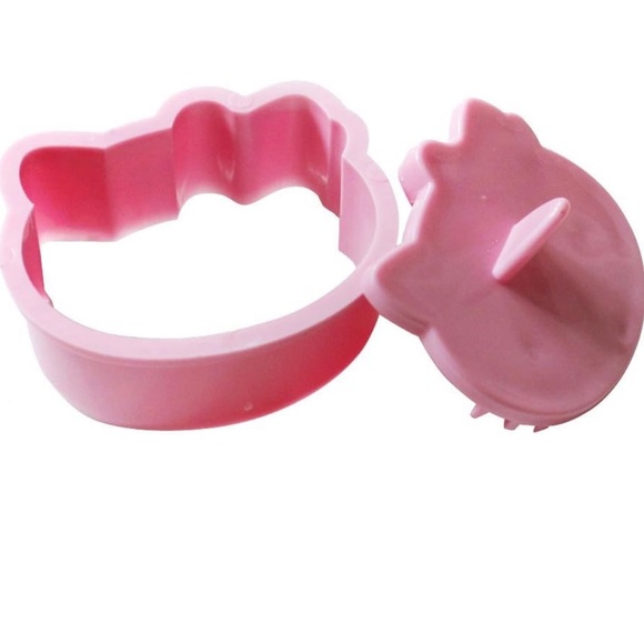 Kitchen | 2pcs Hello Kitty Pink Plastic Food Molds Cake Bread Cookie | Poshmark